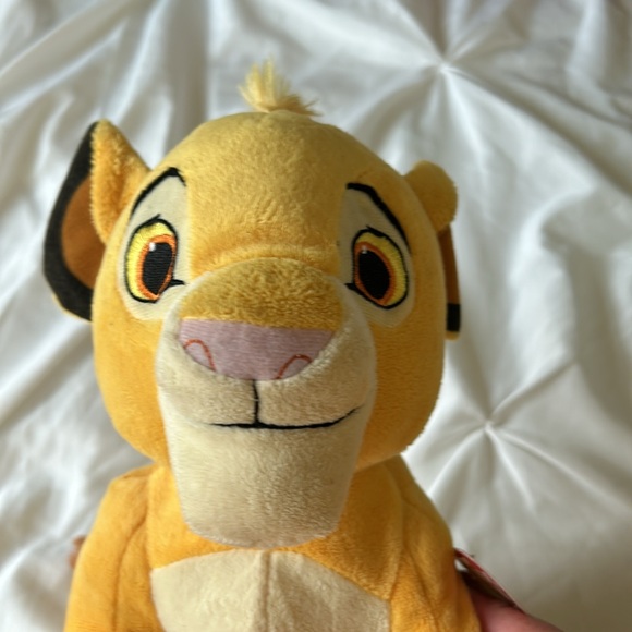 Disney | Toys | Nwt Disney Kohls Cares Simba From Lion King Stuffed ...